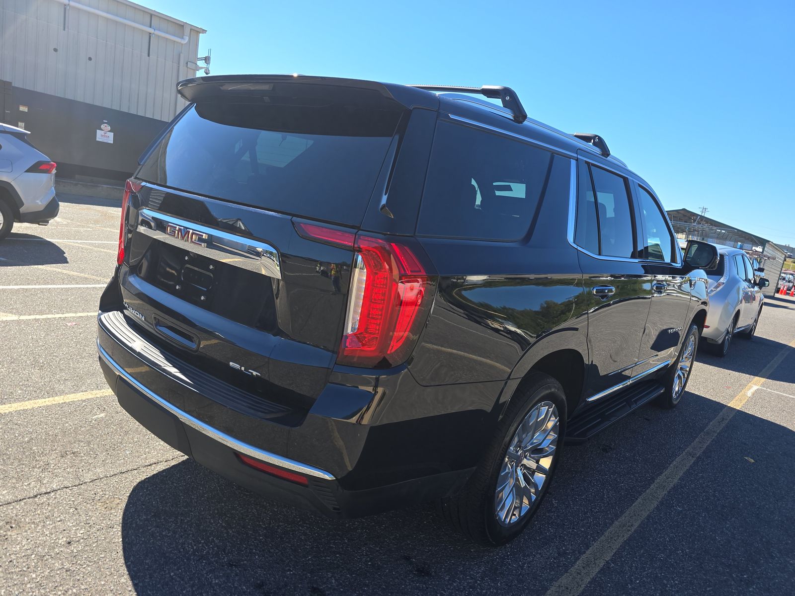 Vehicle - 20241119 2023 GMC Yukon 1GKS2BKD5PR260418